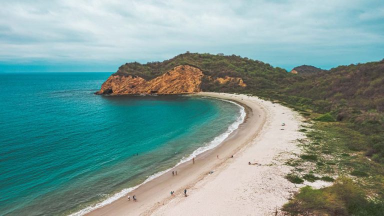 Playa Rosada (Santa Elena) | ¿Cómo llegar? ¿Qué hacer?