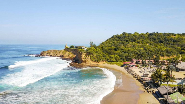 Playa Rosada (Santa Elena) | ¿Cómo llegar? ¿Qué hacer?